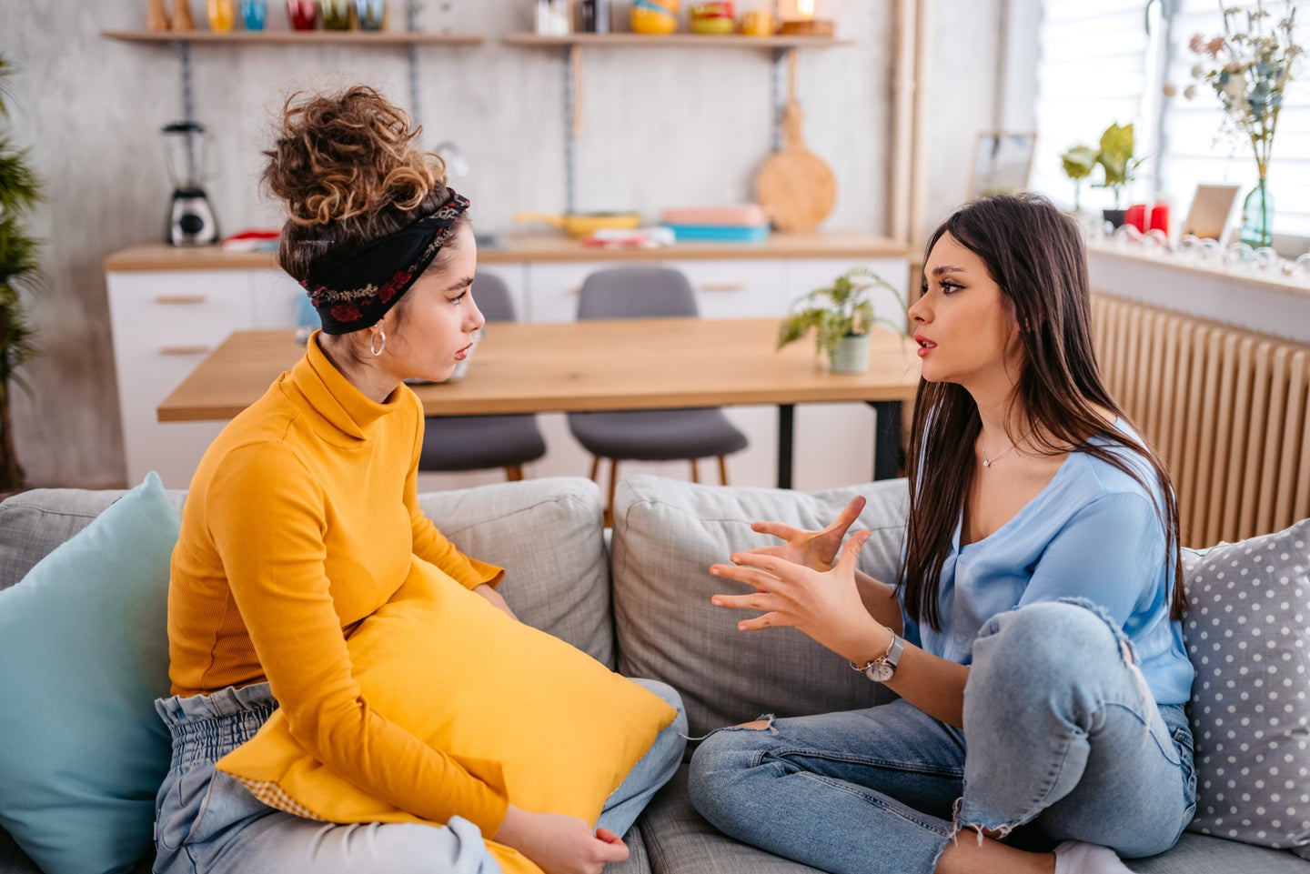 How To Tell If Someone Is Your Frenemy vs. Your Friend | HuffPost Life