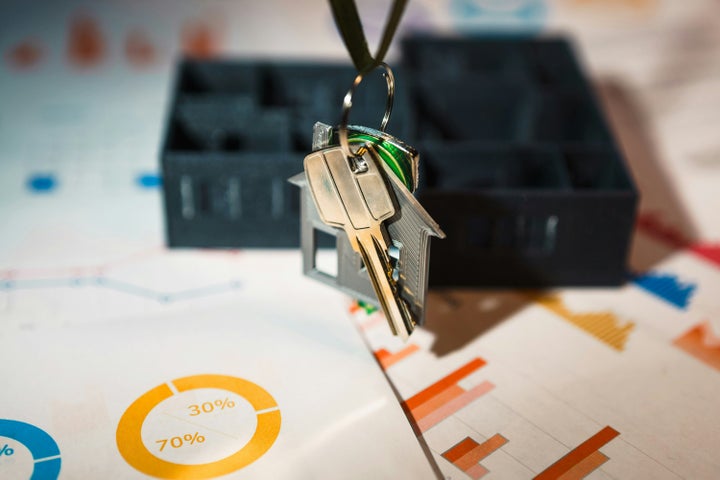 Women Face More 'Rent Burden' Than Men, Housing Site Finds | HuffPost ...