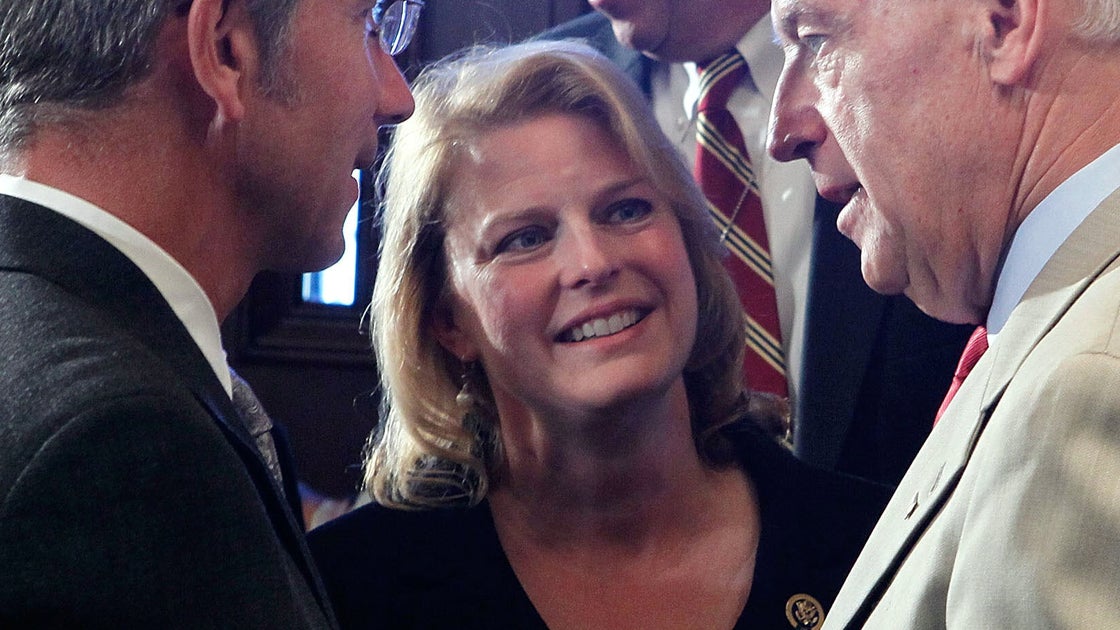 Melissa Bean Jumps Into Super-Crowded Democratic Primary For Illinois ...