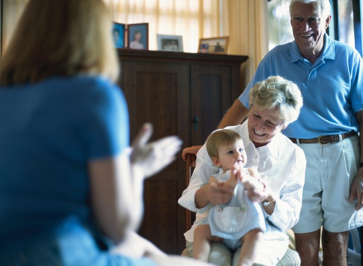 Momwear Outfits That Instantly Signal You’re A Mom | HuffPost Life