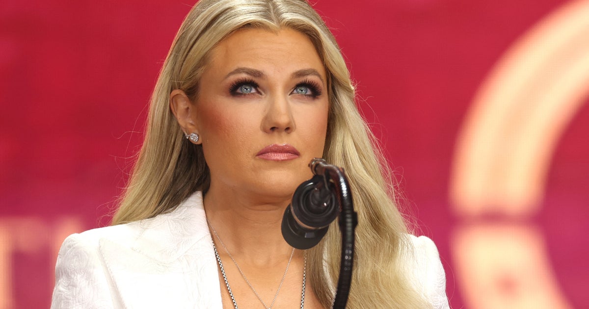 Erika Kirk Publicly Forgives Man Who Killed Her Husband | HuffPost ...