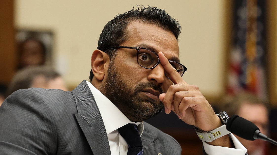 Viewers React To Kash Patel's Handwritten Note During Hearing ...