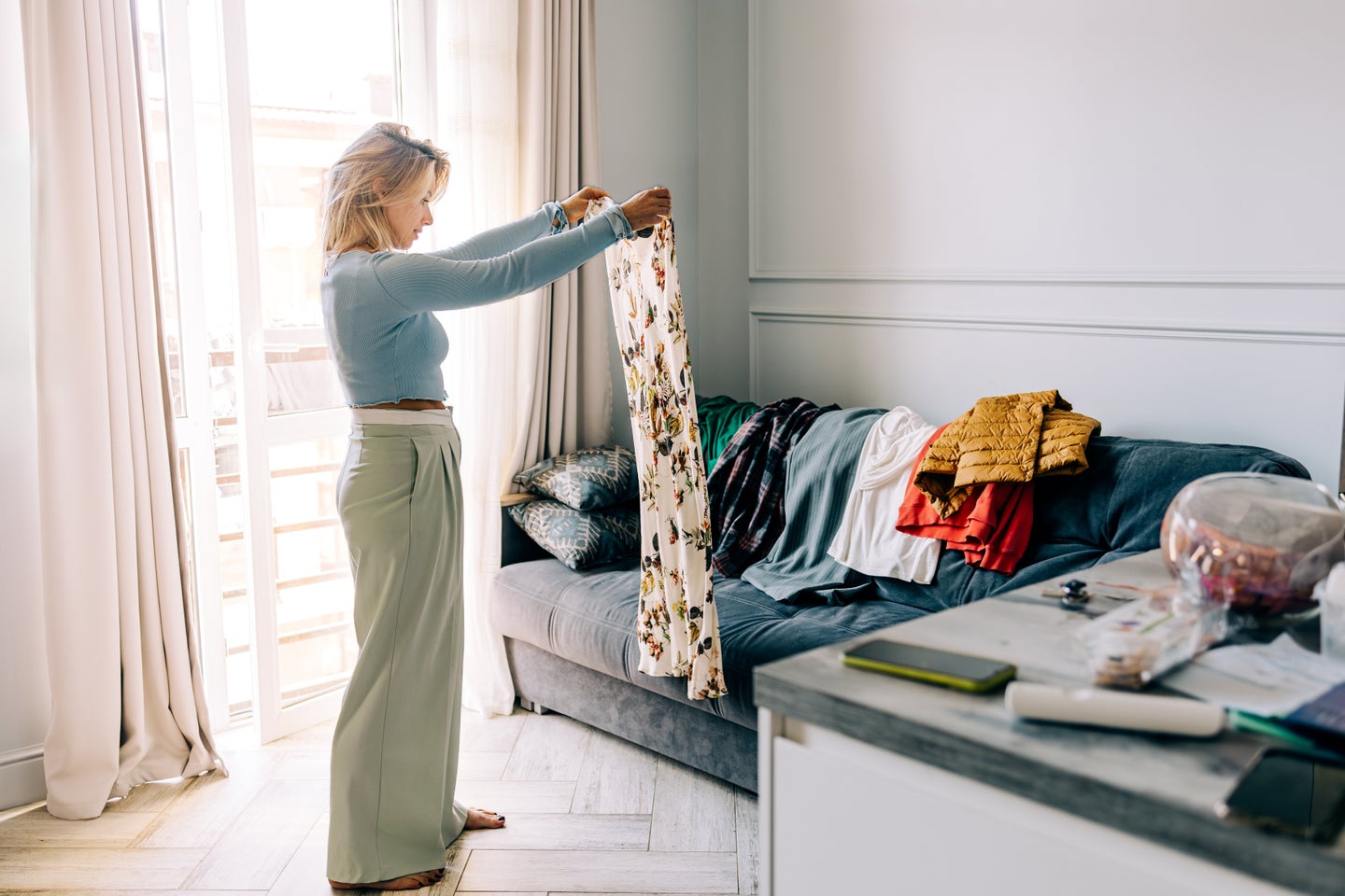 Decluttering Tips: How To Release Emotional Attachment | HuffPost Life