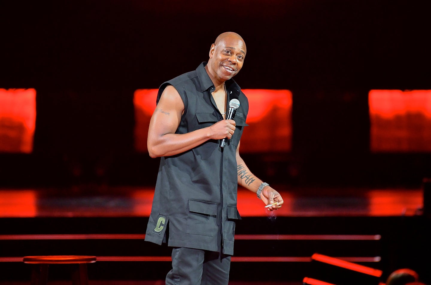 Dave Chappelle Takes On Free Speech In U.S. At Controversial Saudi ...