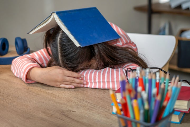 Child Won't Do Homework? Here's What To Do (Depending On Their Age ...
