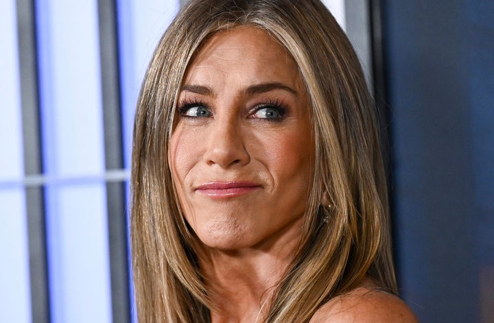 Jennifer Aniston Expresses Her Concerns About Social Media | HuffPost ...