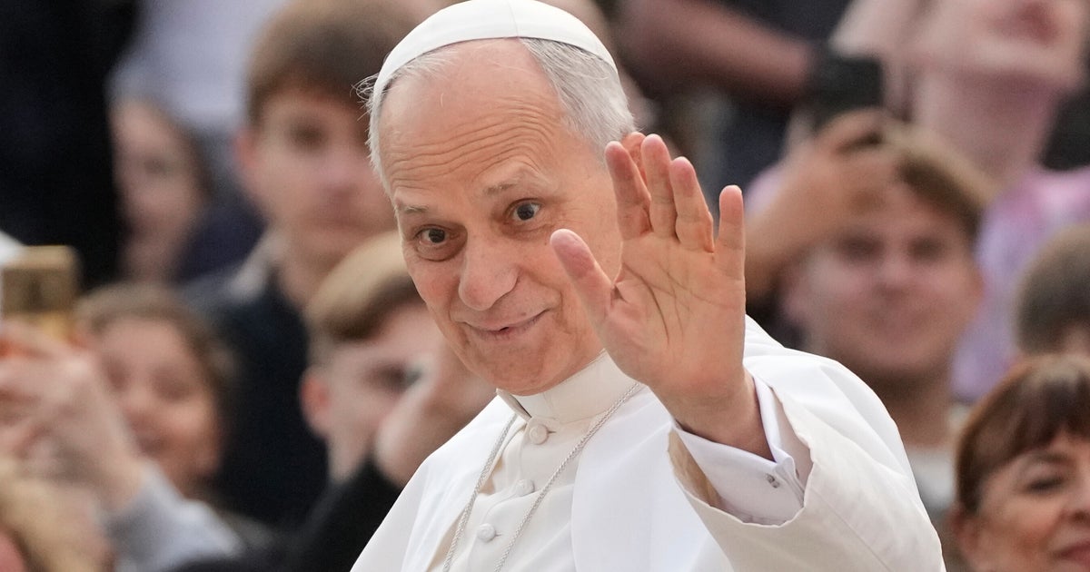 Pope Leo’s Holy Shade For The Chicago Cubs Goes Viral | HuffPost Latest ...