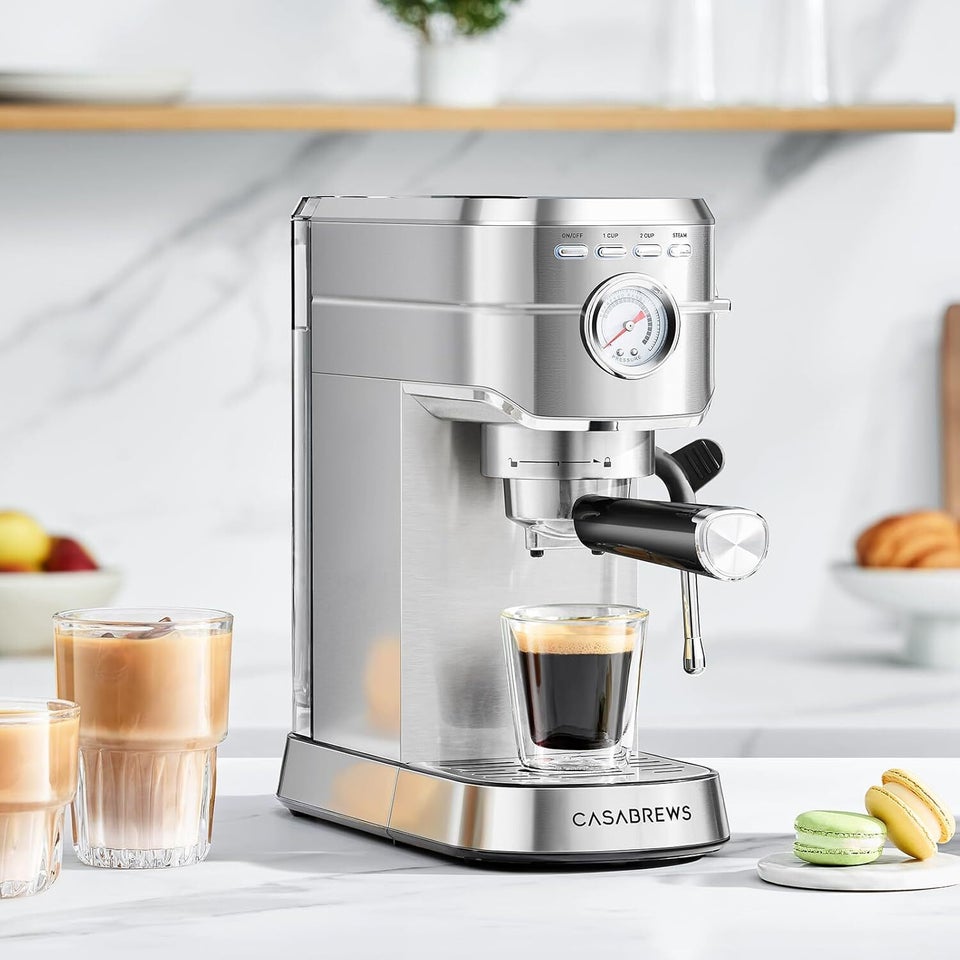 Best Espresso Machines Under $200, According To Coffee Experts ...
