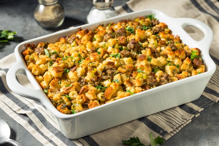 The Best Type Of Bread For Thanksgiving Stuffing | HuffPost Life