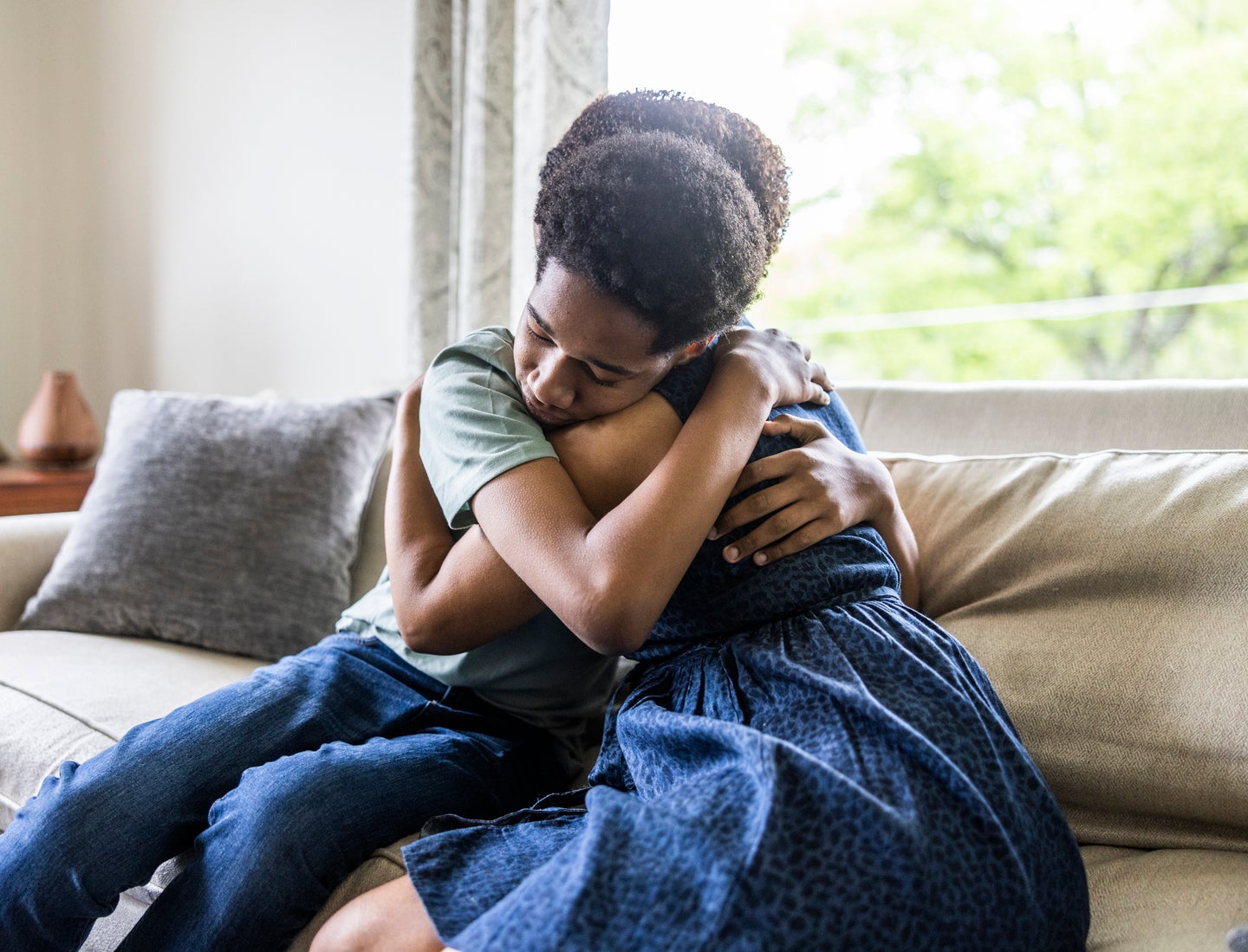 13 Subtle Ways Parents Make Their Kids Feel Loved | HuffPost UK Parents