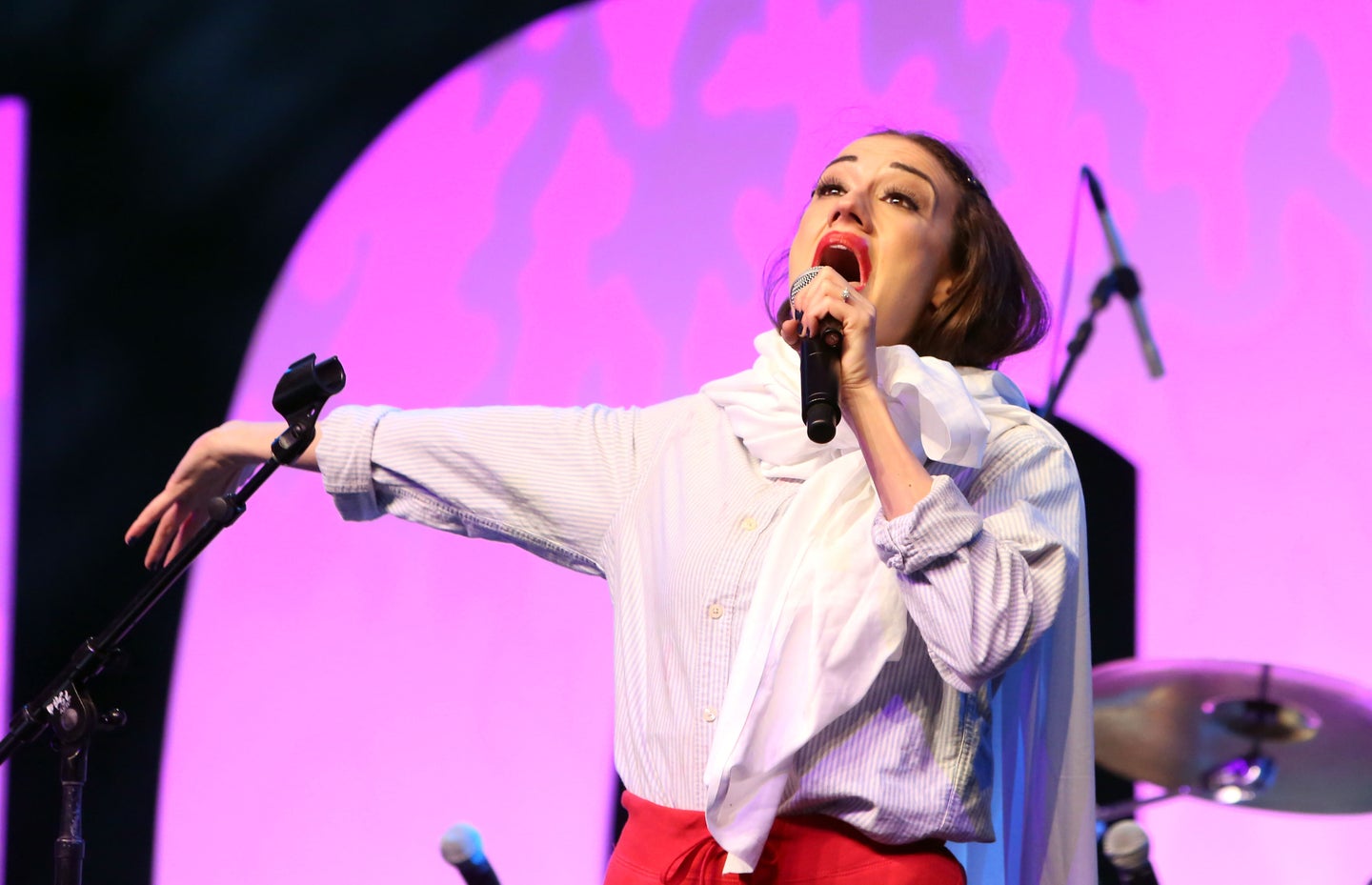 Colleen Ballinger Calls Ukulele Video Embarrassing | HuffPost Entertainment