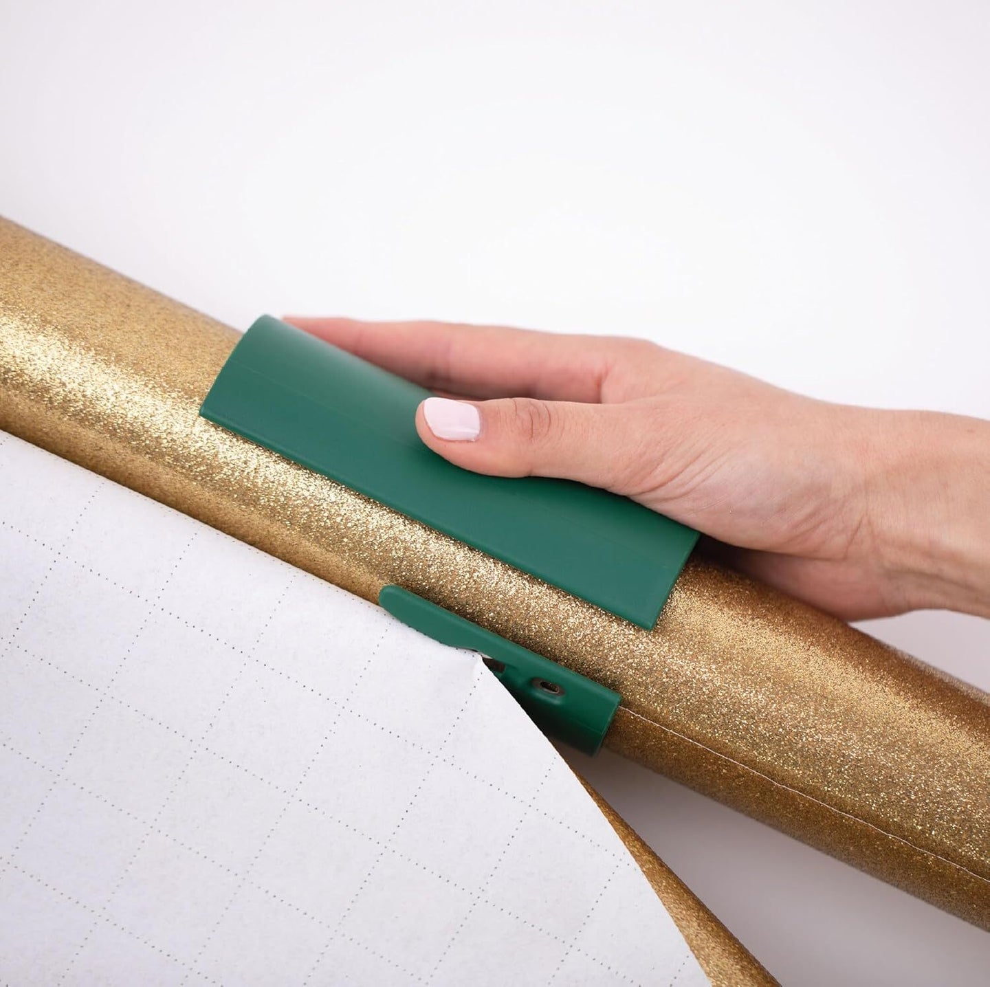 If You 'Suffer From Crooked And Embarrassing Wrapping Paper Skills' You ...
