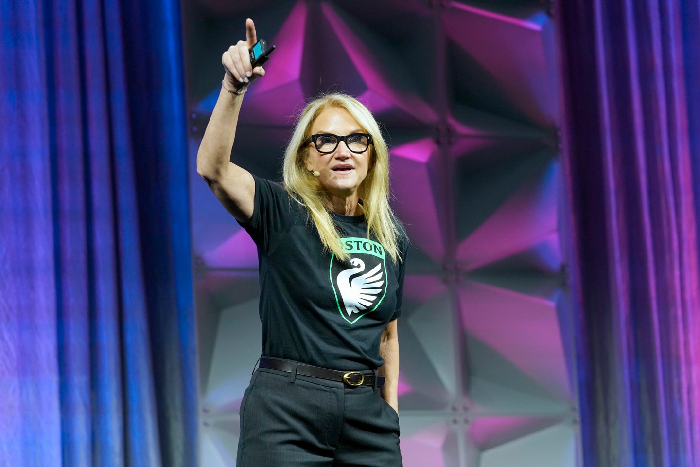 No, Mel Robbins — Life Isn’t Too Short To Fight With Family | HuffPost ...