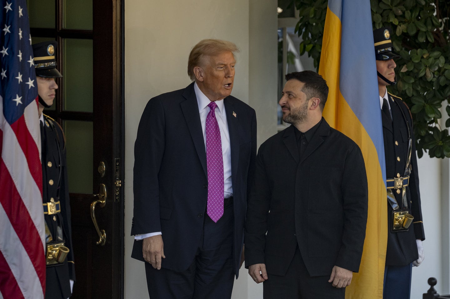 Zelenskyy Seeks Meeting With Trump To Hammer Out Issue Of Territory ...
