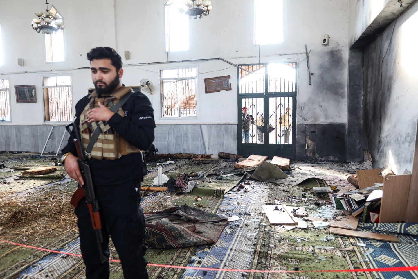 Mosque Bombing In Syria Leaves 8 Dead And 18 Wounded | HuffPost Latest News