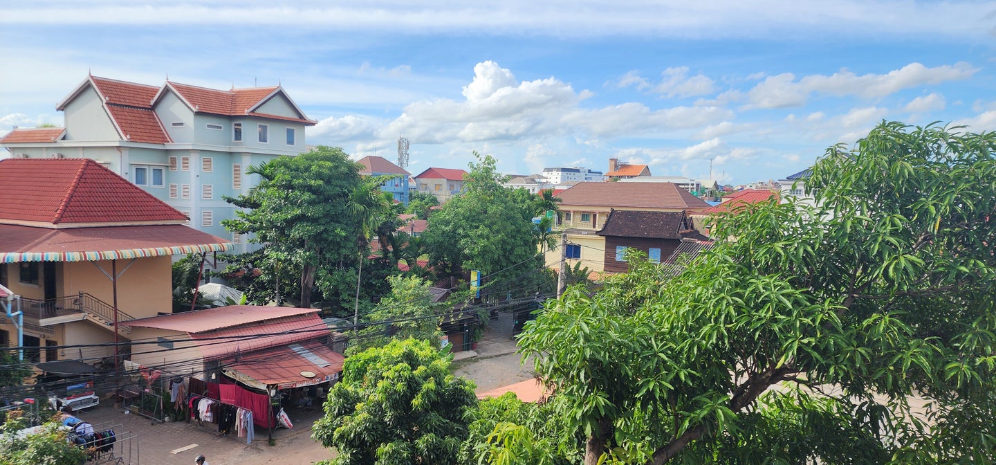 I Left The U.S. Because I Couldn't Afford To Stay. Then A Tinder Date ...