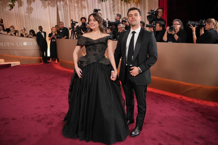 Aimee Lou Wood Walks Golden Globes Red Carpet With Boyfriend Adam Long ...