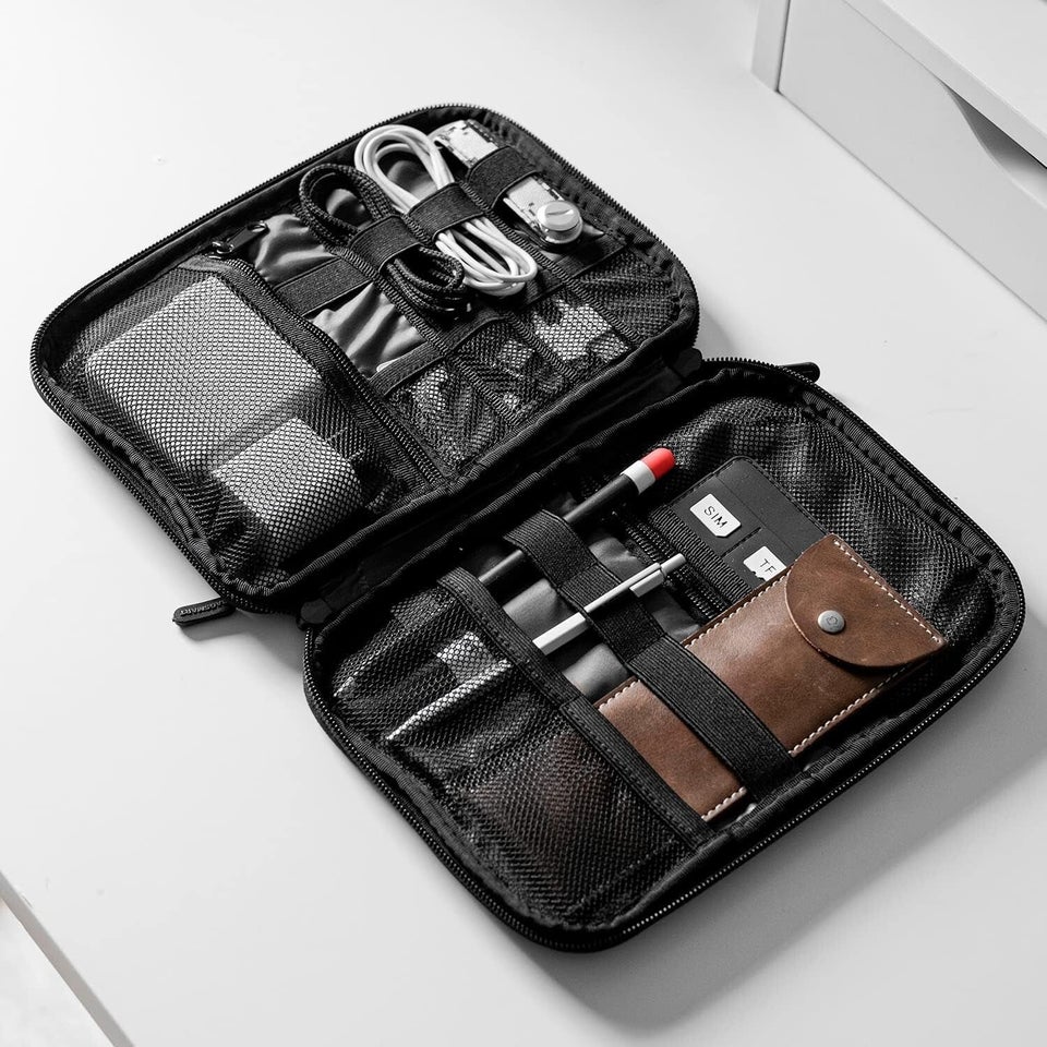 10 Tech Organizers For Anyone Who's Overwhelmed By Clutter | HuffPost Life