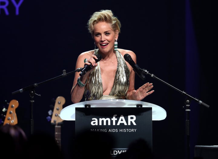 Sharon Stone Uses Acceptance Speech To Call Out Rude ‘Kids’ At The ...