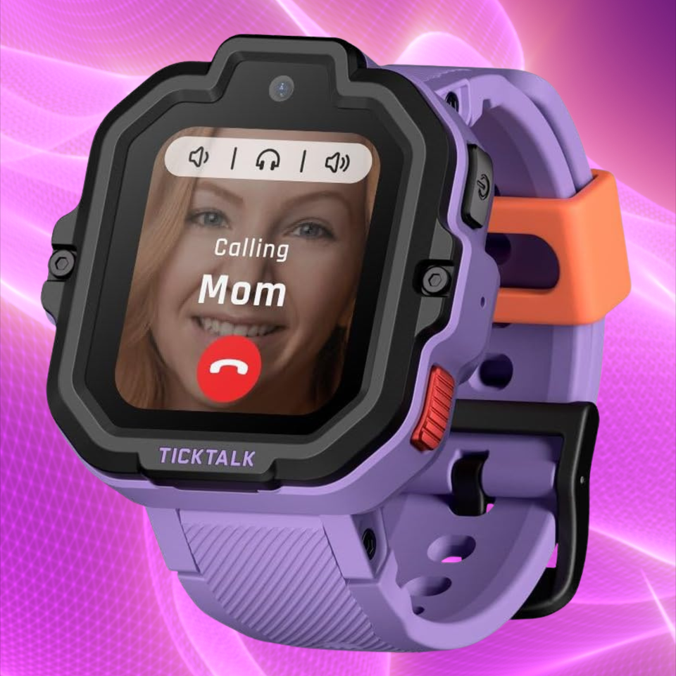 Kid-Safe Phones For Tweens Who Want To Stay Connected | HuffPost Life