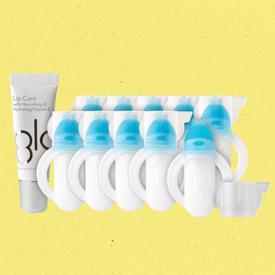 Top Pain-Free Whitening Options For Sensitive Teeth | HuffPost Life