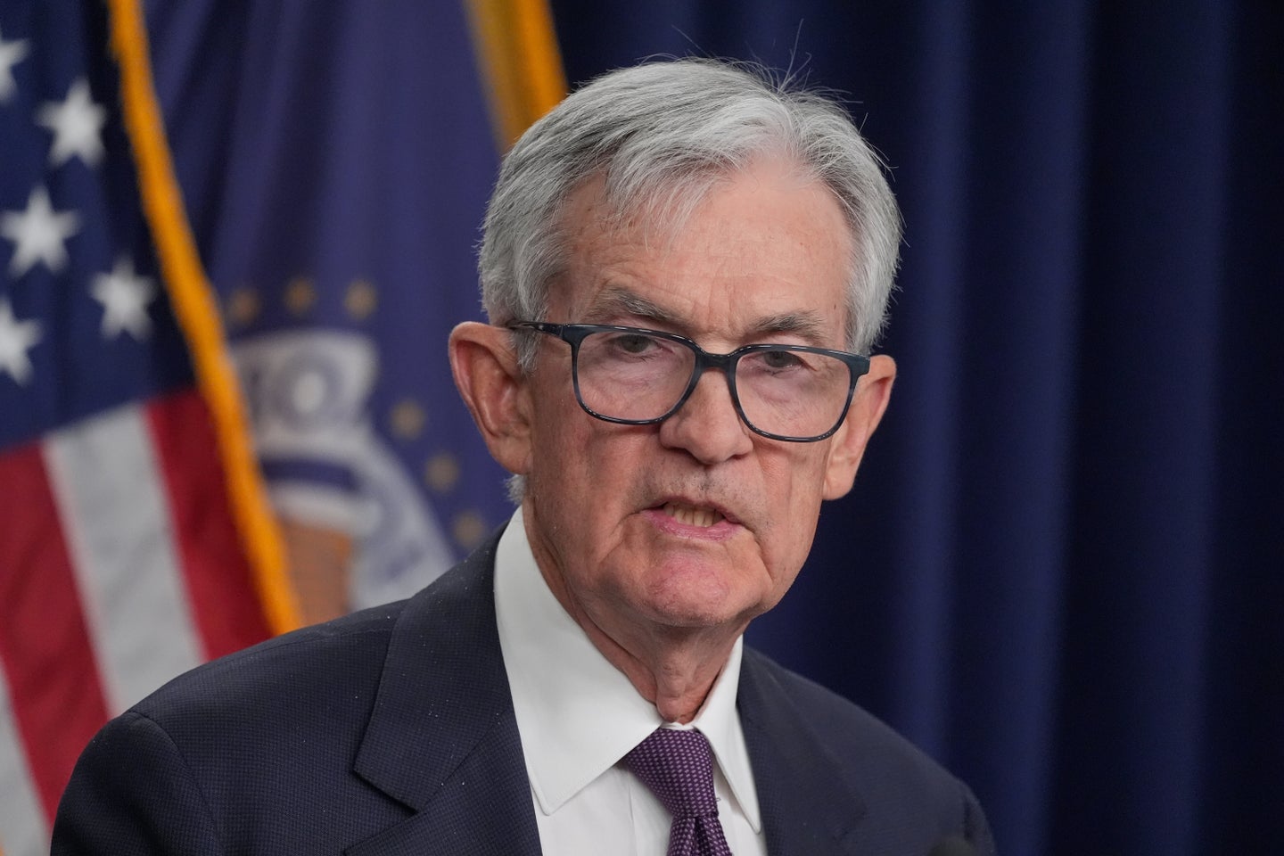 Jerome Powell Vows To Stay On At Fed Until DOJ Investigation Concludes ...