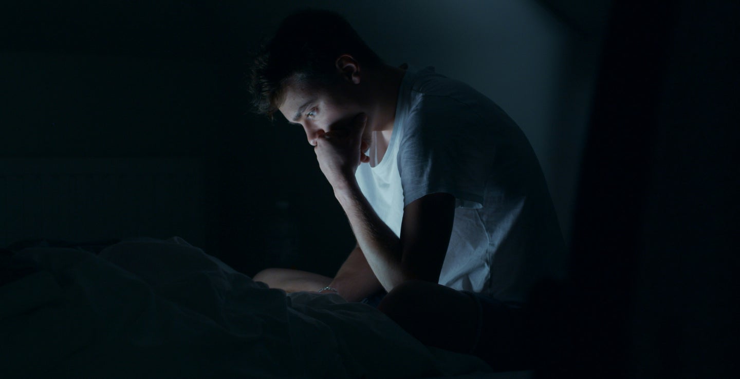 Waking Up Every Night At 3AM? You May Have This Common Sleeping ...