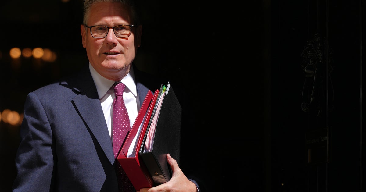 Starmer Vows To Put UK At Heart Of Europe | HuffPost UK Politics