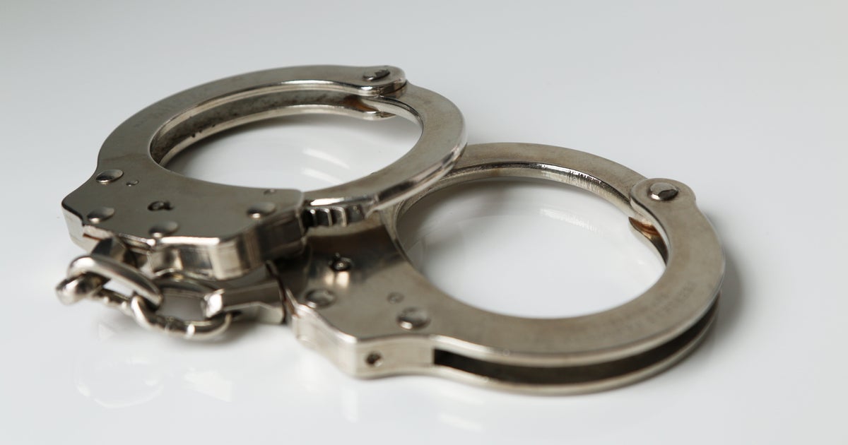 Father And Daughter Dupe NYC's Art World With Fake Banksy Works ...