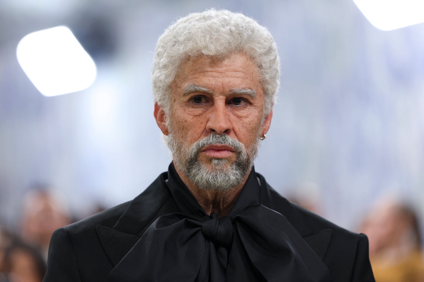 Who Is That Silver Fox? Superstar Ages Up For Jaw-Dropping Met Gala ...
