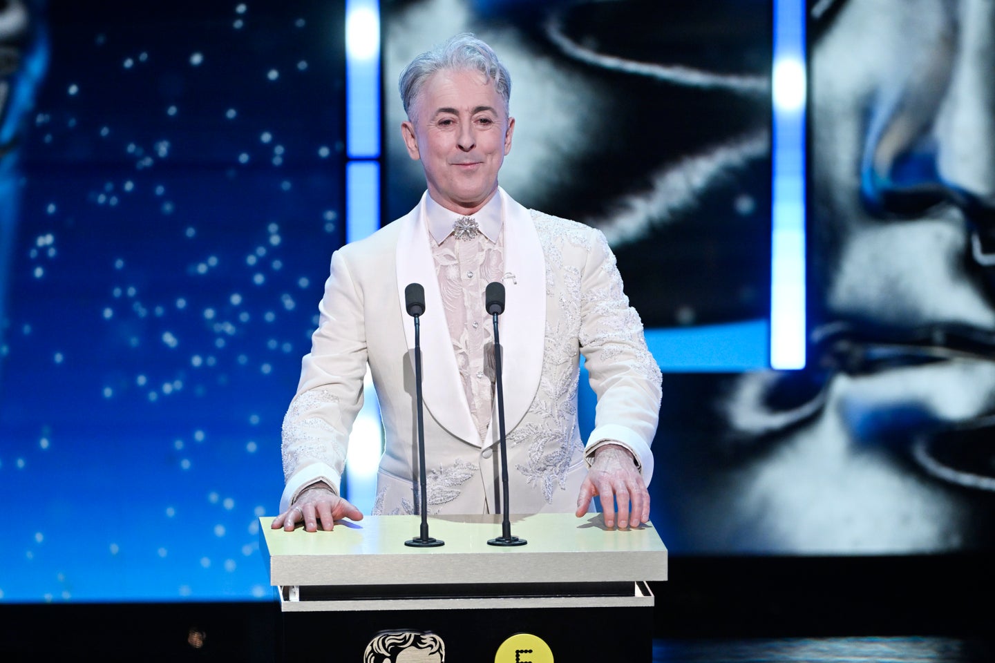 Alan Cumming Slams Bafta's 'Bad Leadership' After N-Word Controversy ...