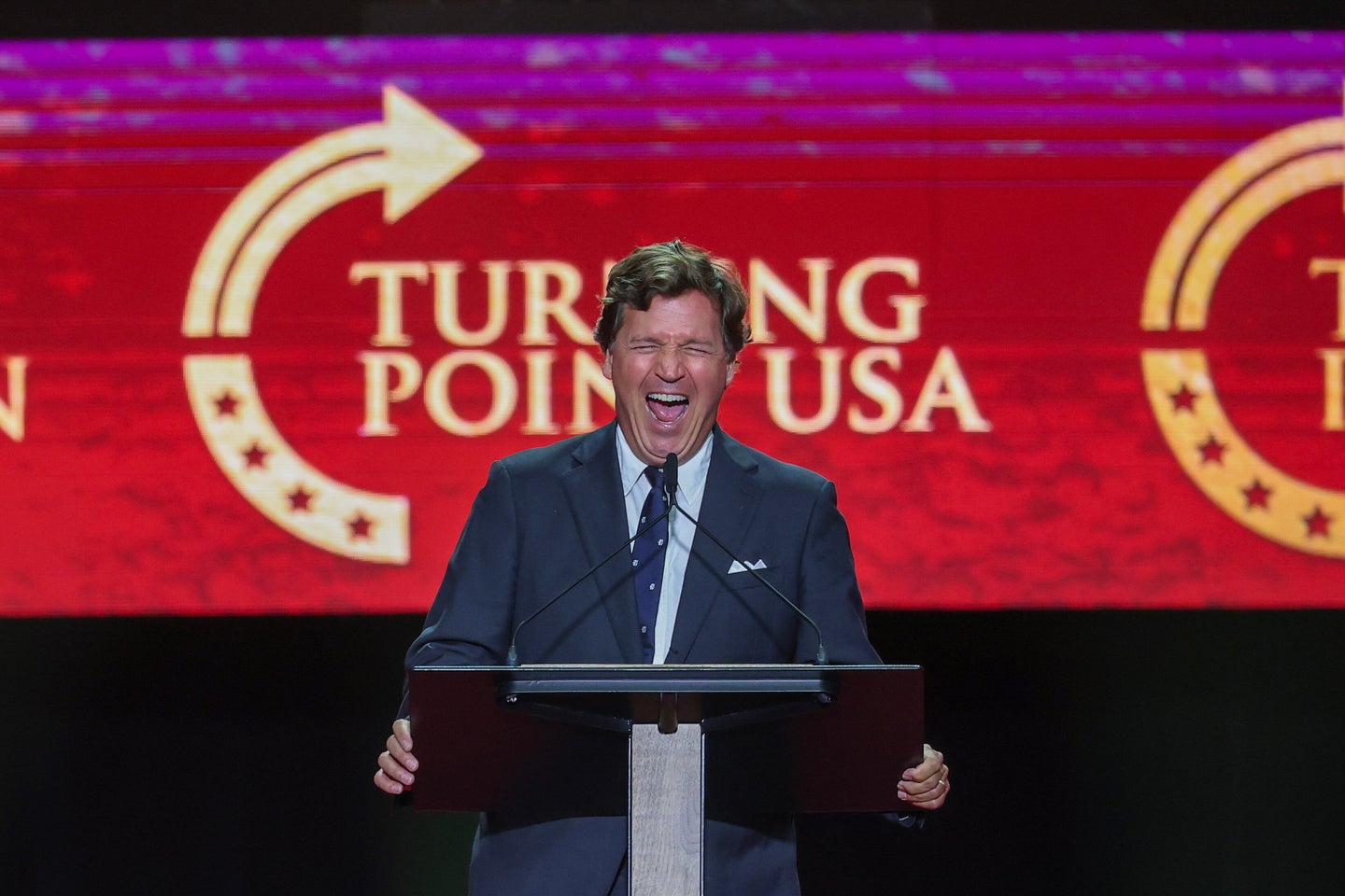 Tucker Carlson Doles Out Some Wild Credit Card Advice | HuffPost Latest ...