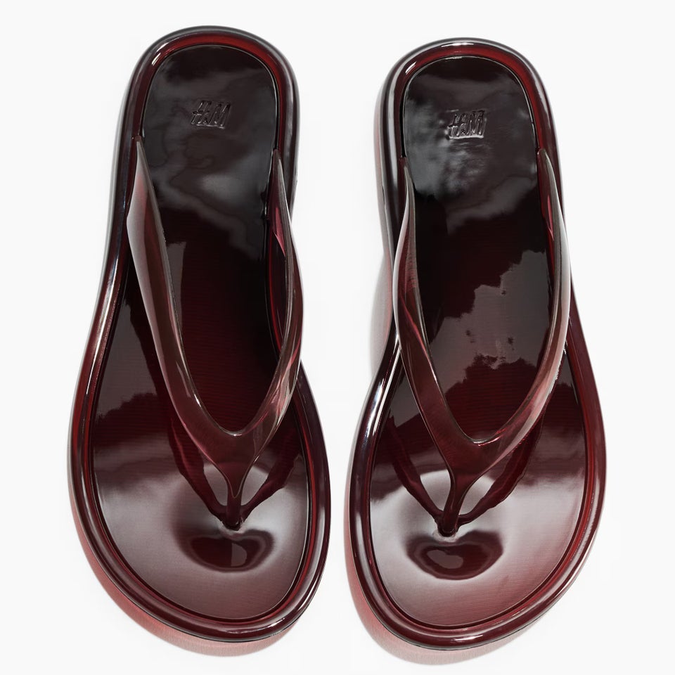 Y2K Is Back: 11 Affordable Jelly Shoes To Bring Out Your Inner Child ...