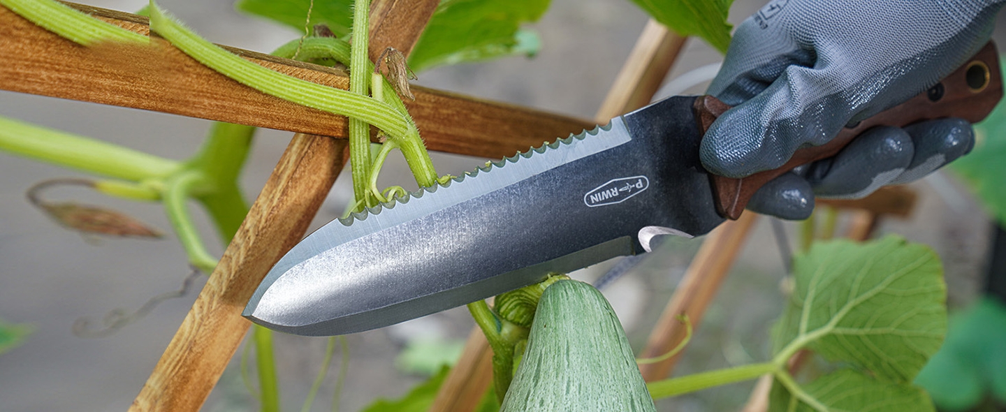 The $20 Hori Hori Knife Is A Gardening Must-Have | HuffPost Life