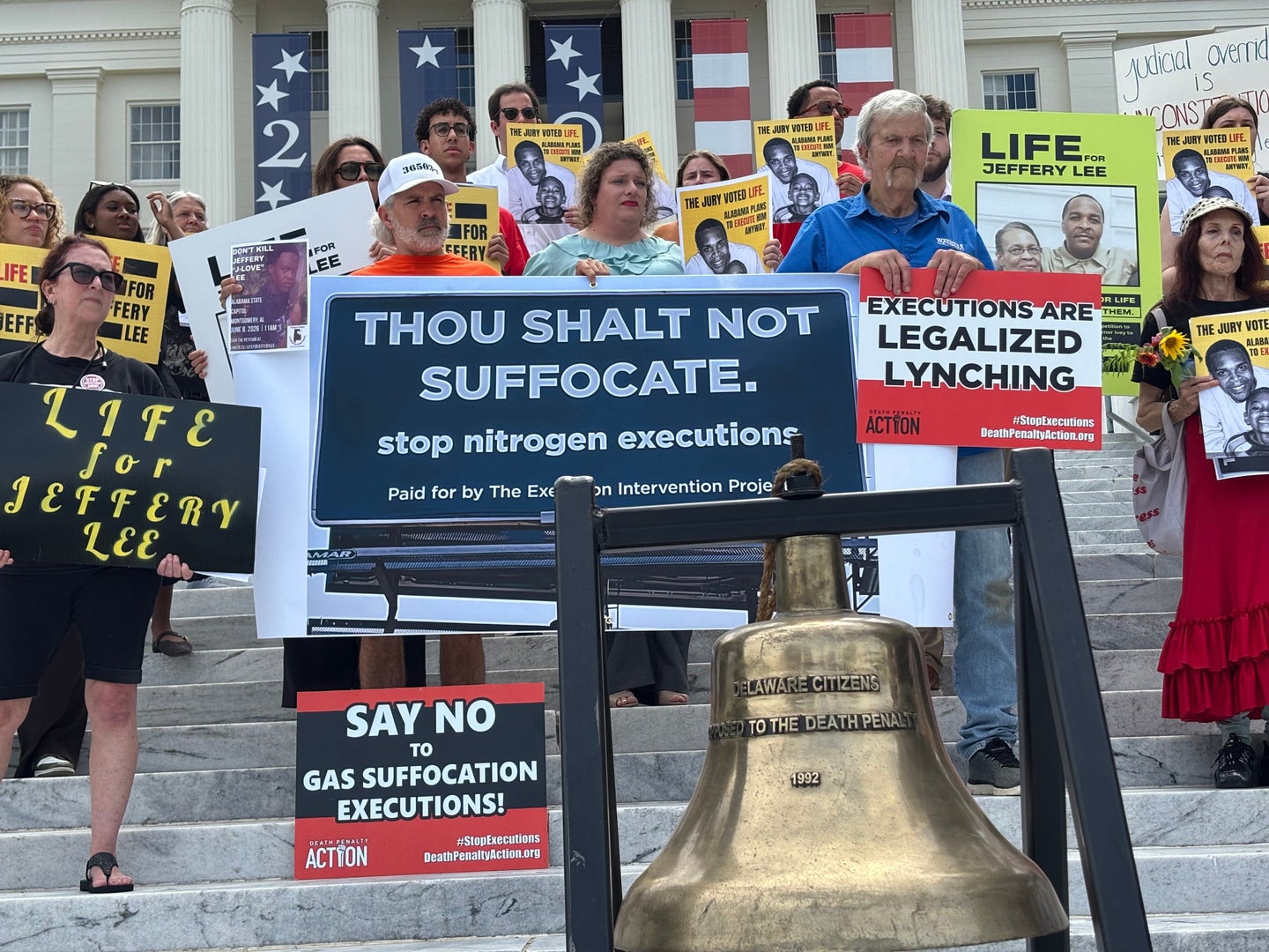 Alabama Nitrogen Gas Execution Halted After Judge Rules Method Is ...