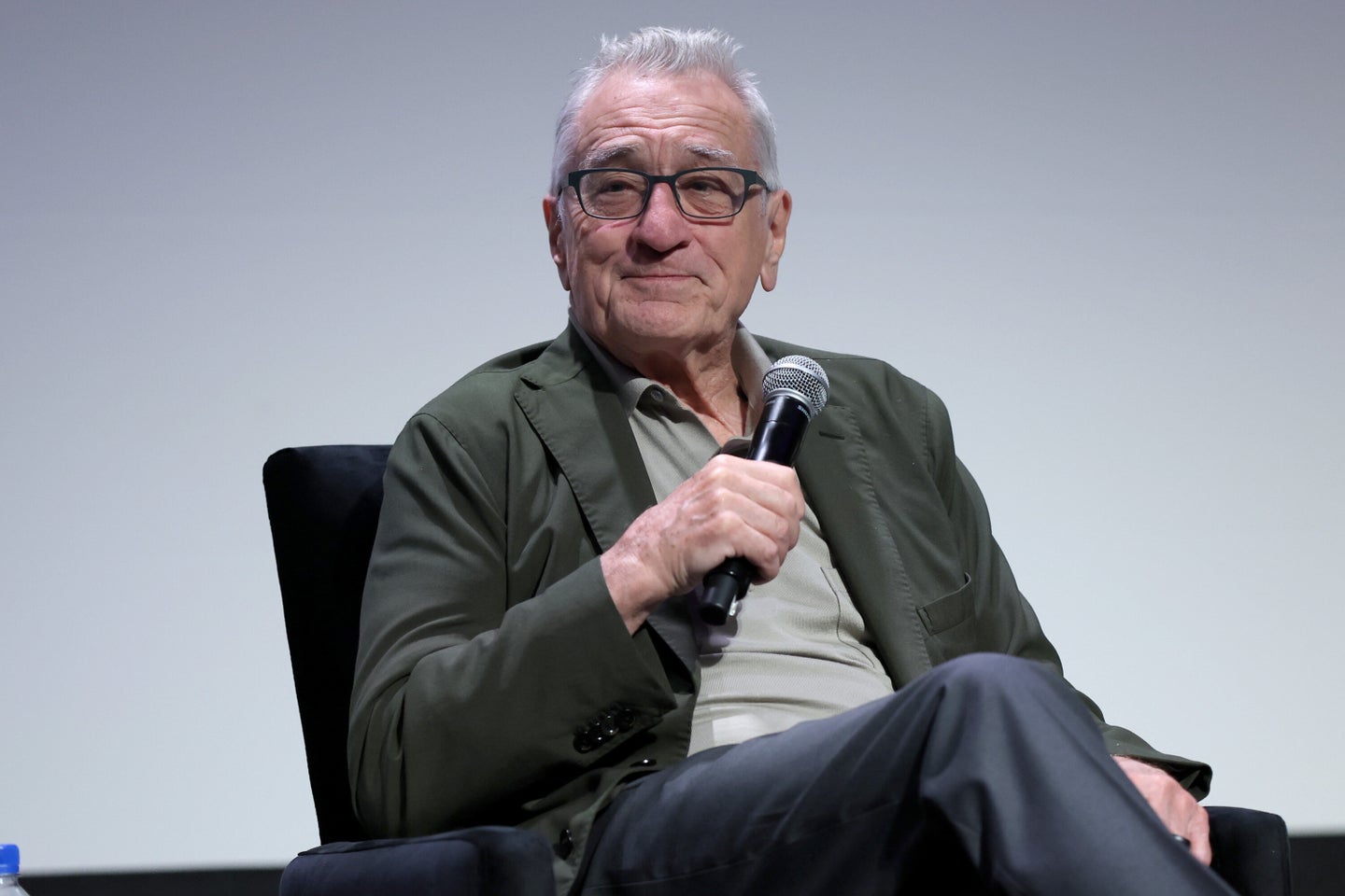 Screen Legend Robert De Niro Torches Trump With 4 Scathing Words ...