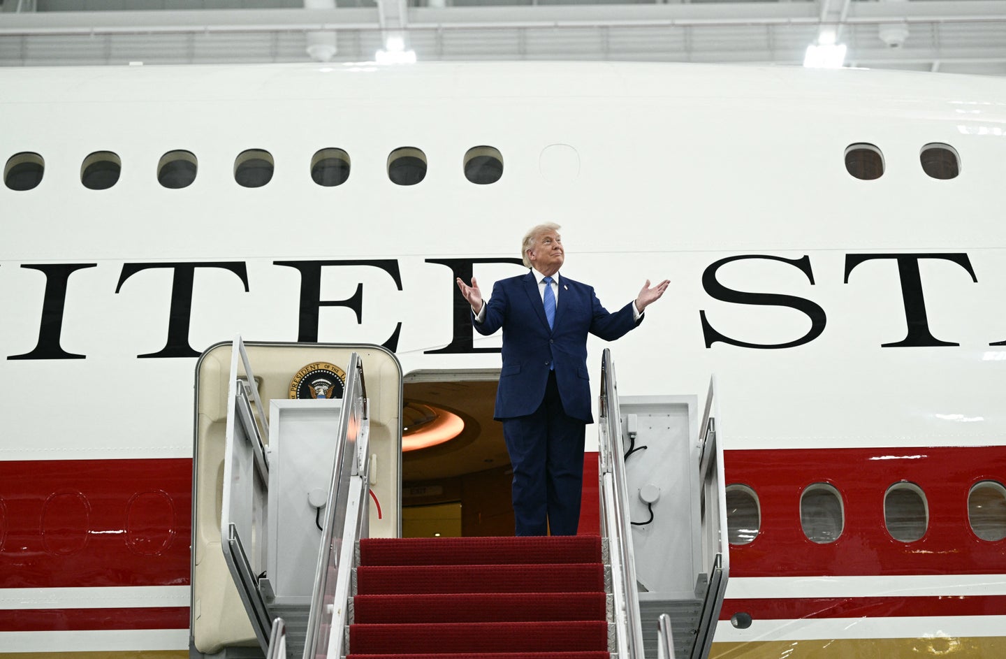 Donald Trump Unveils The New Air Force One, A Converted Qatari Jet ...