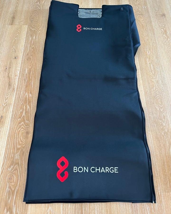 Can The Bon Charge LED Blanket Improve Your Wellness? I Tried It To ...