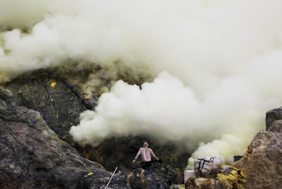 Volcano Spews Blue Fire While Sulfur Miners Work Feet Away | HuffPost